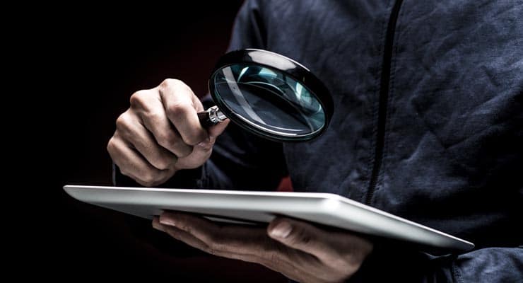 What's the difference between a targeted and untargeted attack ...